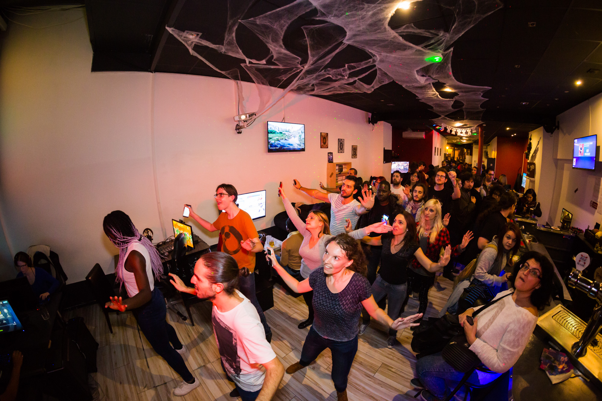 Nexus Bar - Tarpin bien