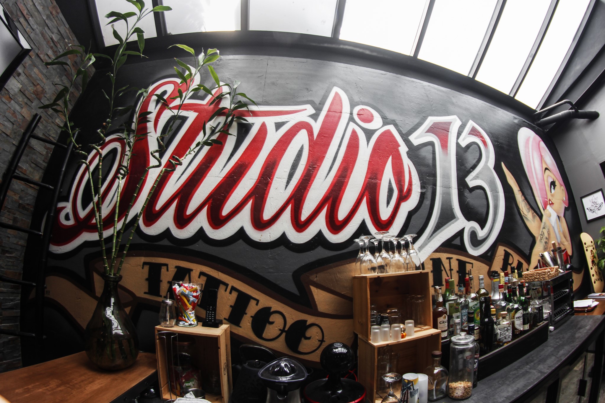 Studio 13 TatooBar - Tarpin bien